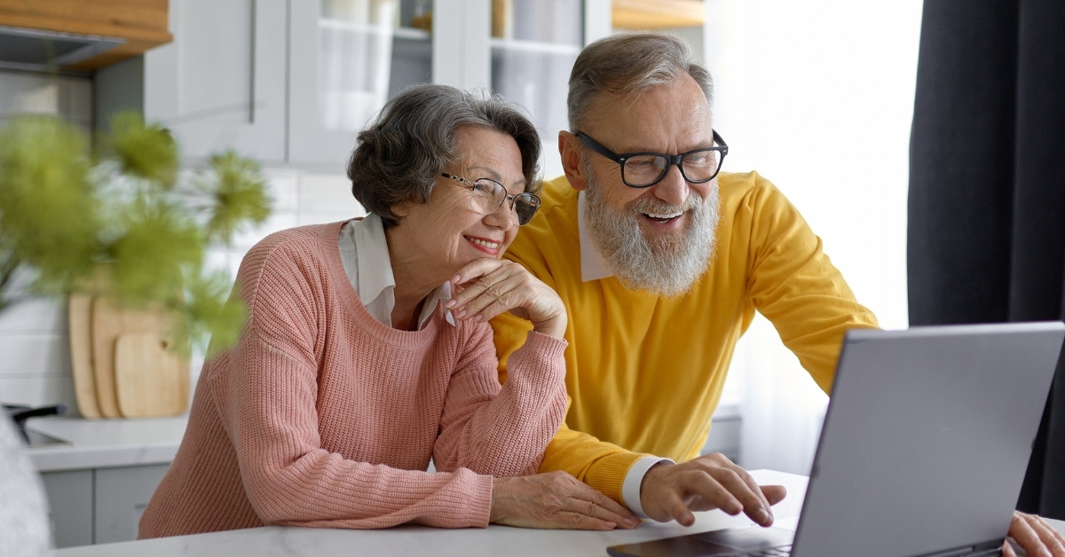 Get In Touch: Policy Owners | Homesteaders Life Company